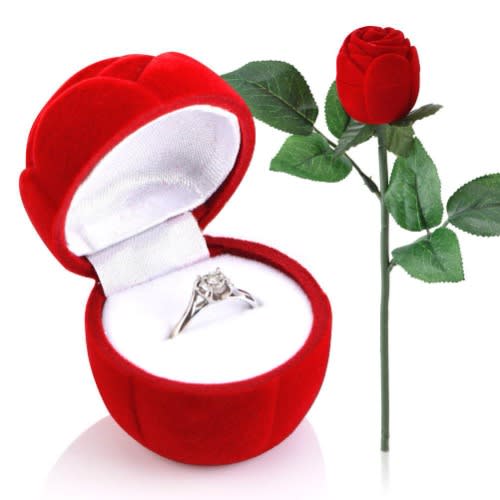 Velvet Rose Ring Box With Leaf Stem Holder - Red | 6272816 | Konga ...