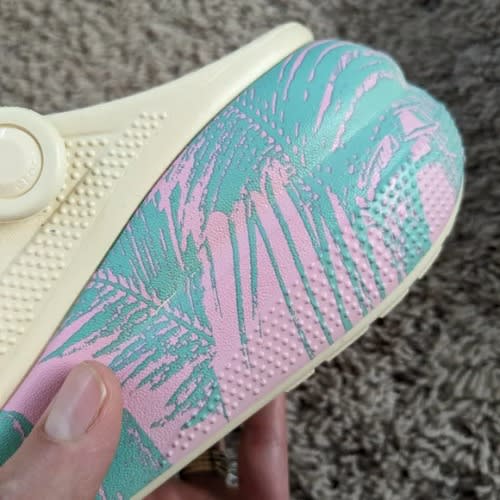 Crocs Spring Break Crush Clog Platforms - Size 9 Women's - 7 Mens ...